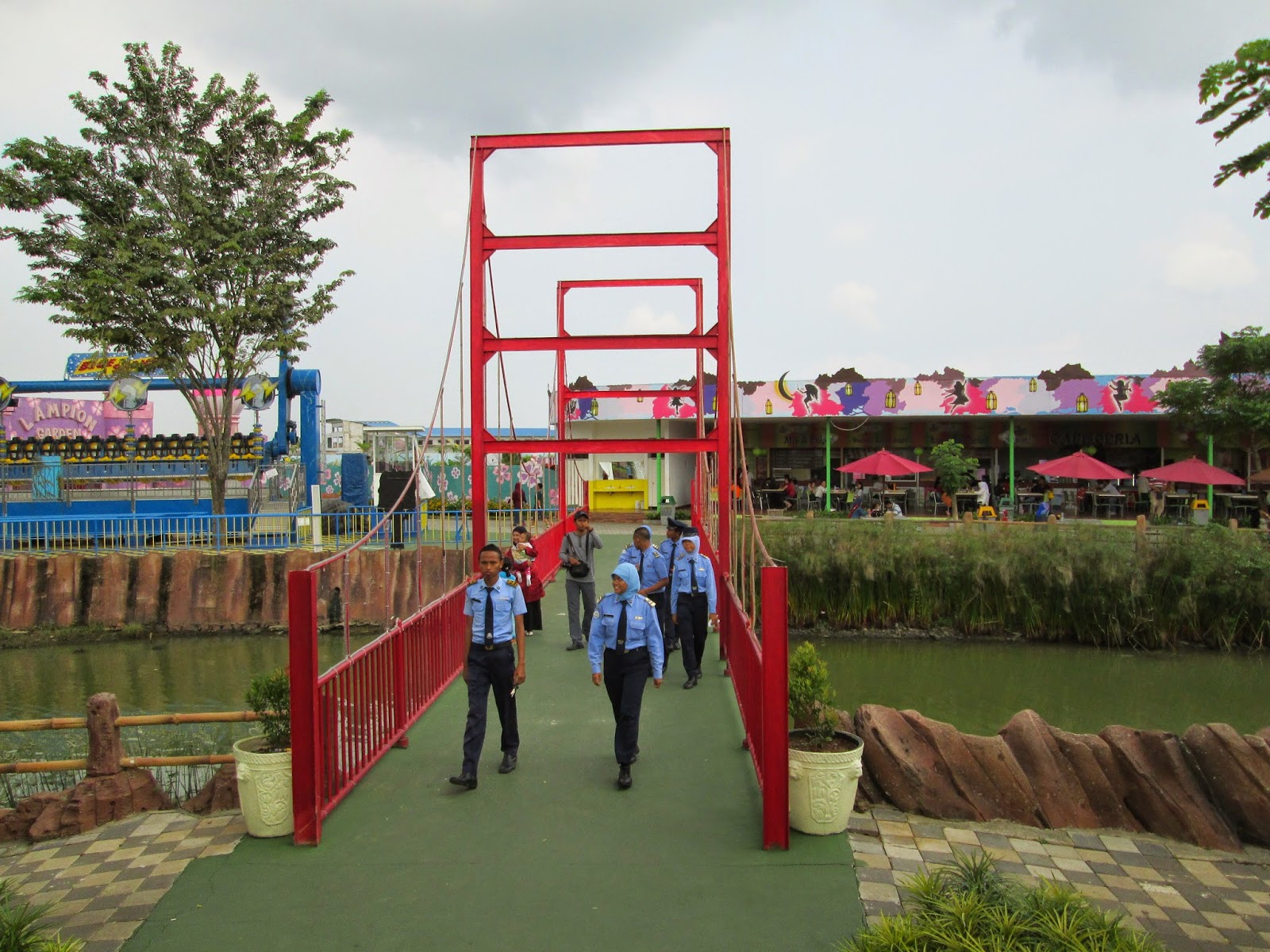 Tempat Wisata Tangerang :: WORLD OF WONDERS CITRA RAYA