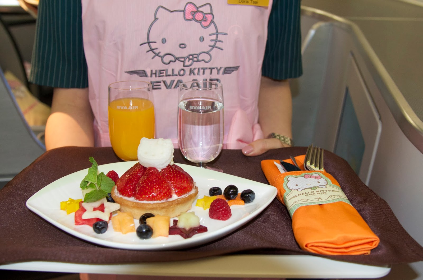 Eva Air Hello Kitty Food