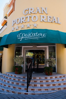 Jared and Katie's Wedding Fiesta!: Gran Porto Real Tour