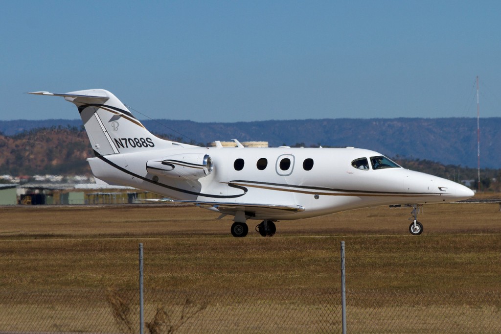 Far North Queensland Skies: Raytheon Premier 1 Jet N7088S
