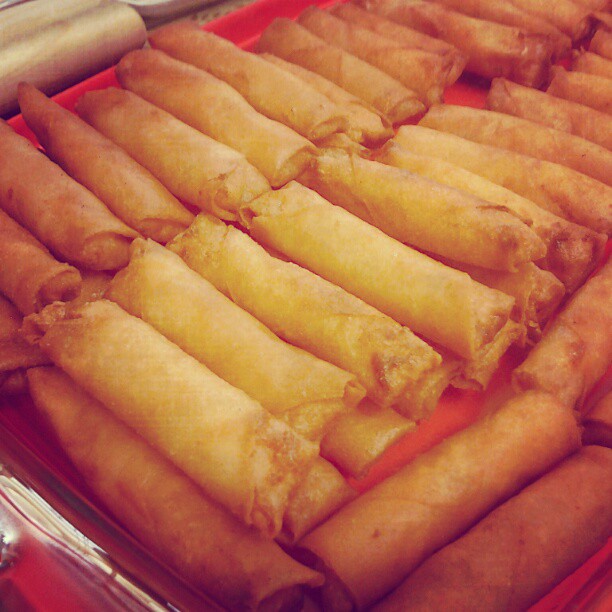 Ms. Mae's Kitchen: Got Lumpia?