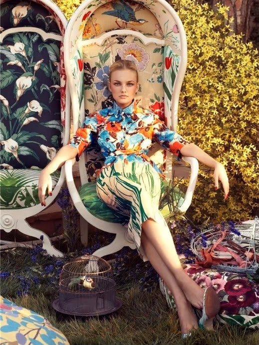 STYLISH TIMES and THINGS: Fashion , Color & Fun