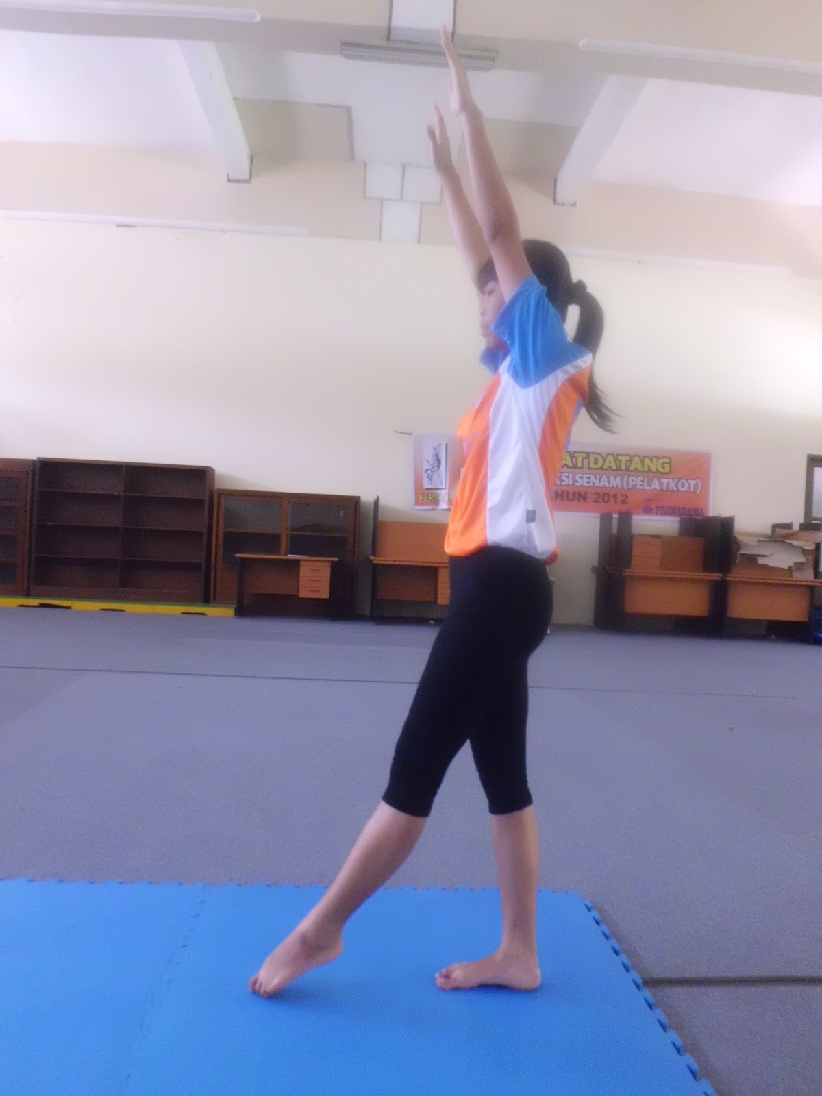 sport uny.mulyadi: gerakan round off