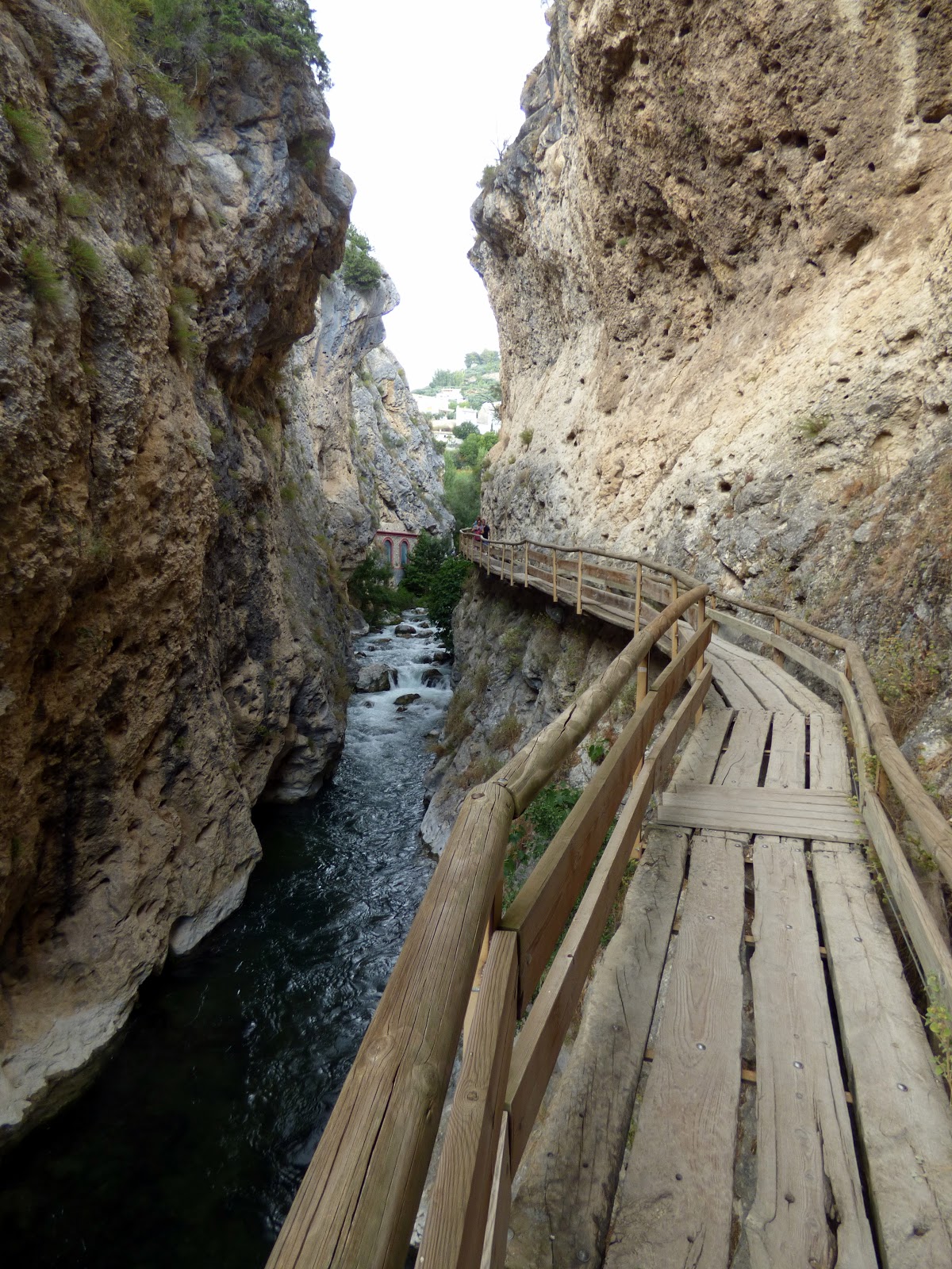 Anda con Tiocanya SenderismoAnda con Tiocanya: Cerrada del río Castril