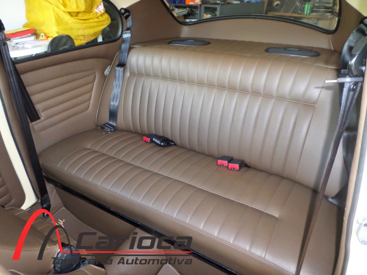 CARIOCA TAPEÇARIA: Fusca Bege