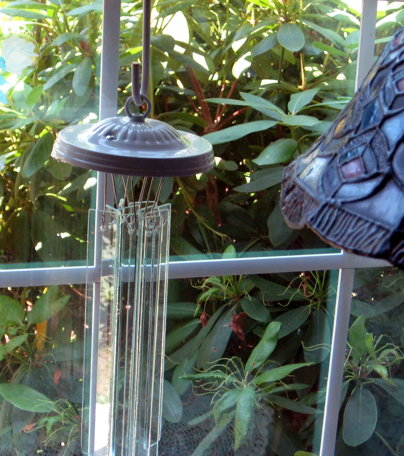 Cottage By The Sea Glass Wind Chimes
