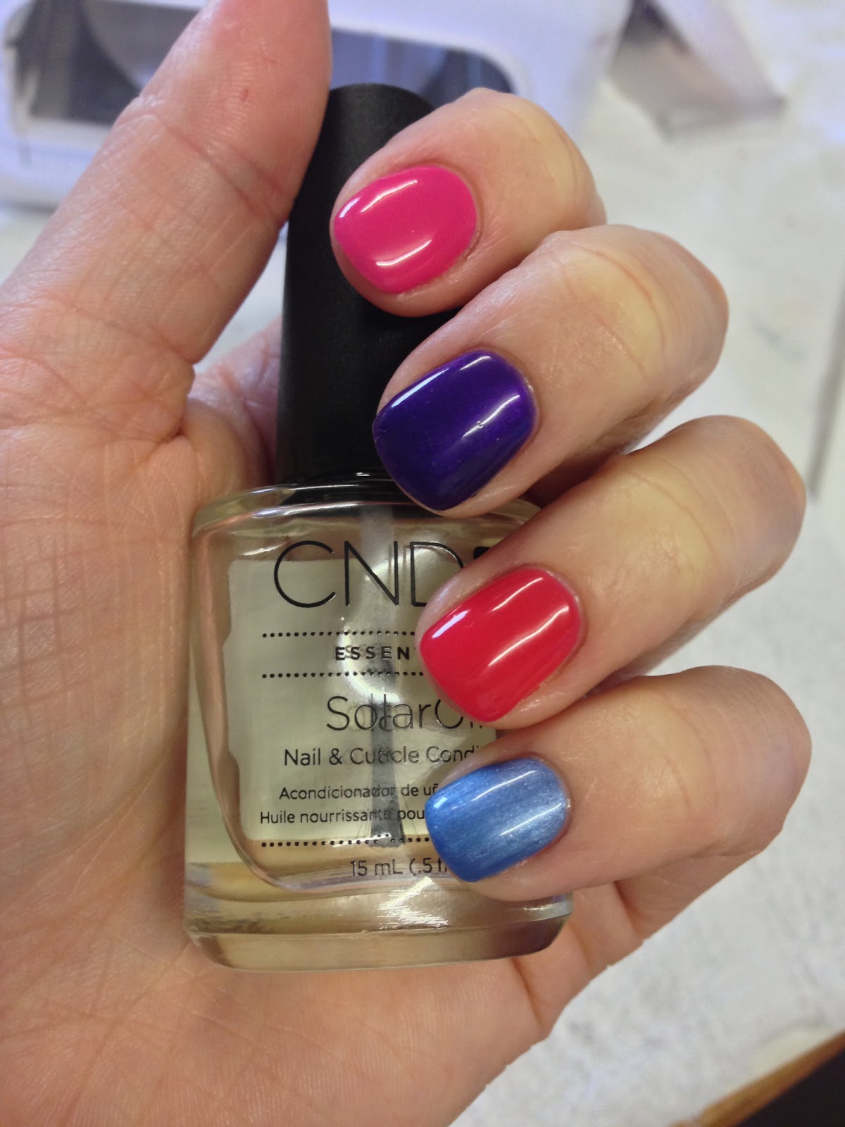 Brush up and Polish up!: CND Shellac Summer 2013 Summersplash Swatches