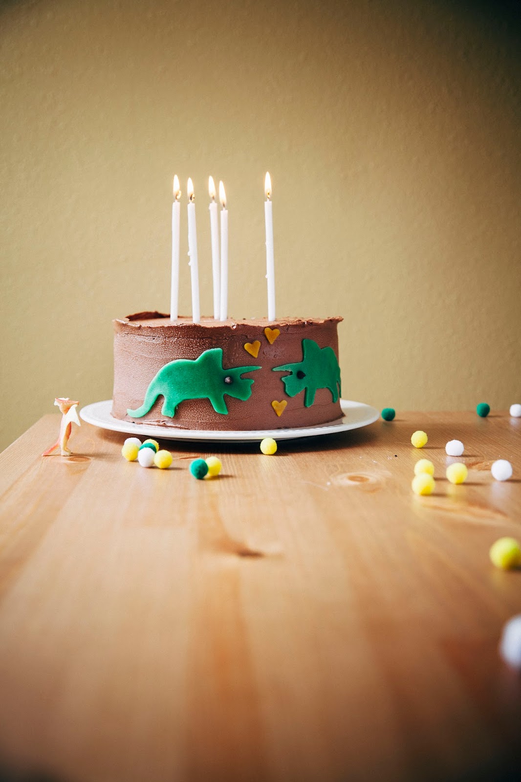 Chocolate Hazelnut Dinosaur Cake | hummingbird high || a desserts and ...
