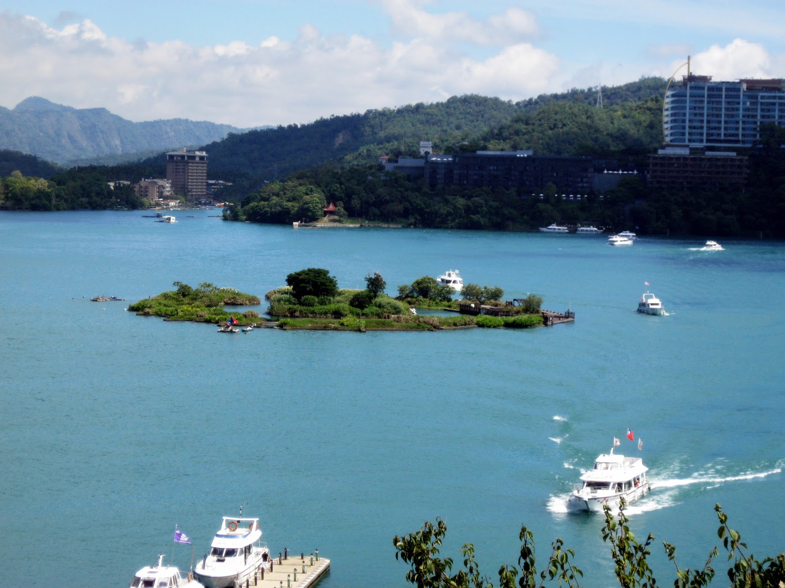 Alexandra secret: Chapter7-Traver-TaiWan Sun Moon Lake,ri yue tan