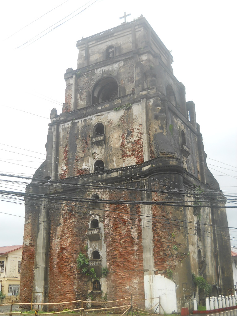 We Put Pictures Into Reality: Captivating Laoag: Visiting The Cathedral ...