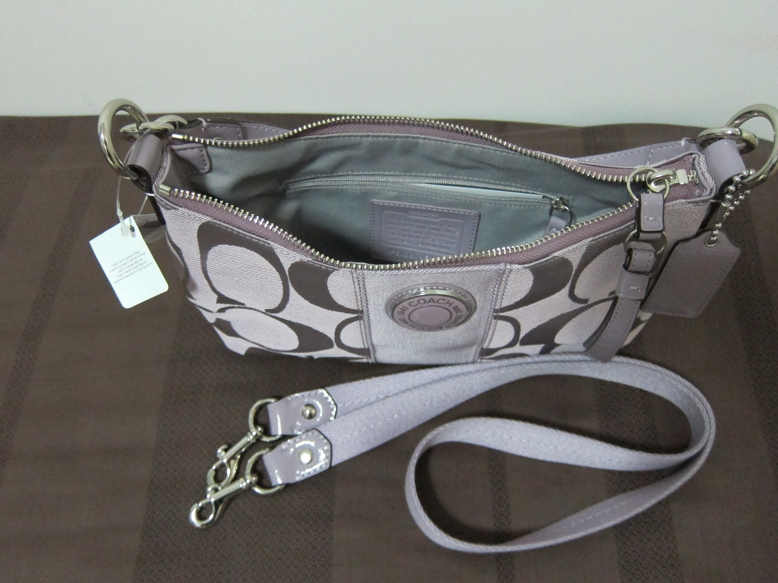 MyYeoja Style: Coach Womens Shoulder Bag F19218