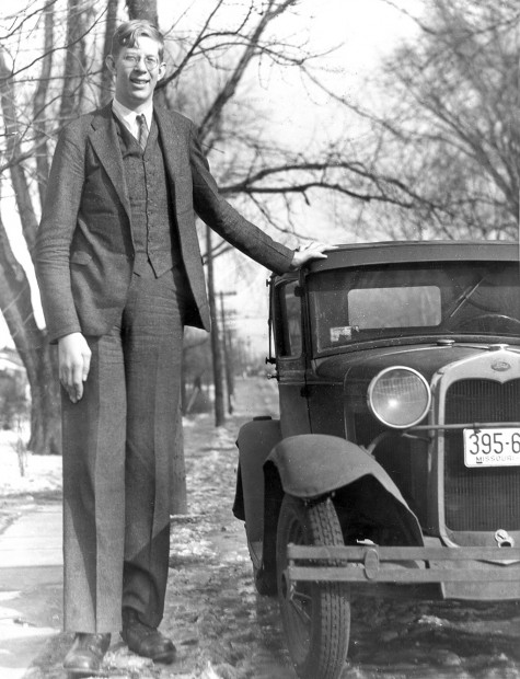 13 Vintage Portrait Photos of Robert Wadlow, the Tallest Person in ...