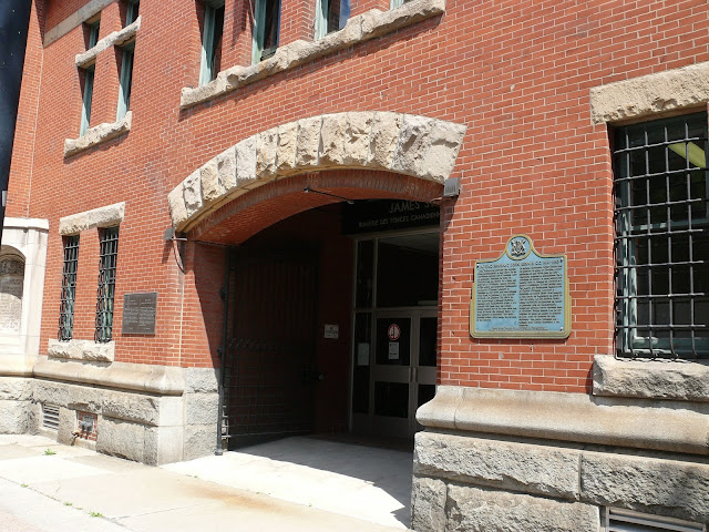 Ontario War Memorials: Hamilton - Lt-Col.John Weir Foote Armoury