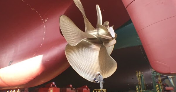 What type of propeller used on ship? Controllable Pitch Propeller (CPP ...