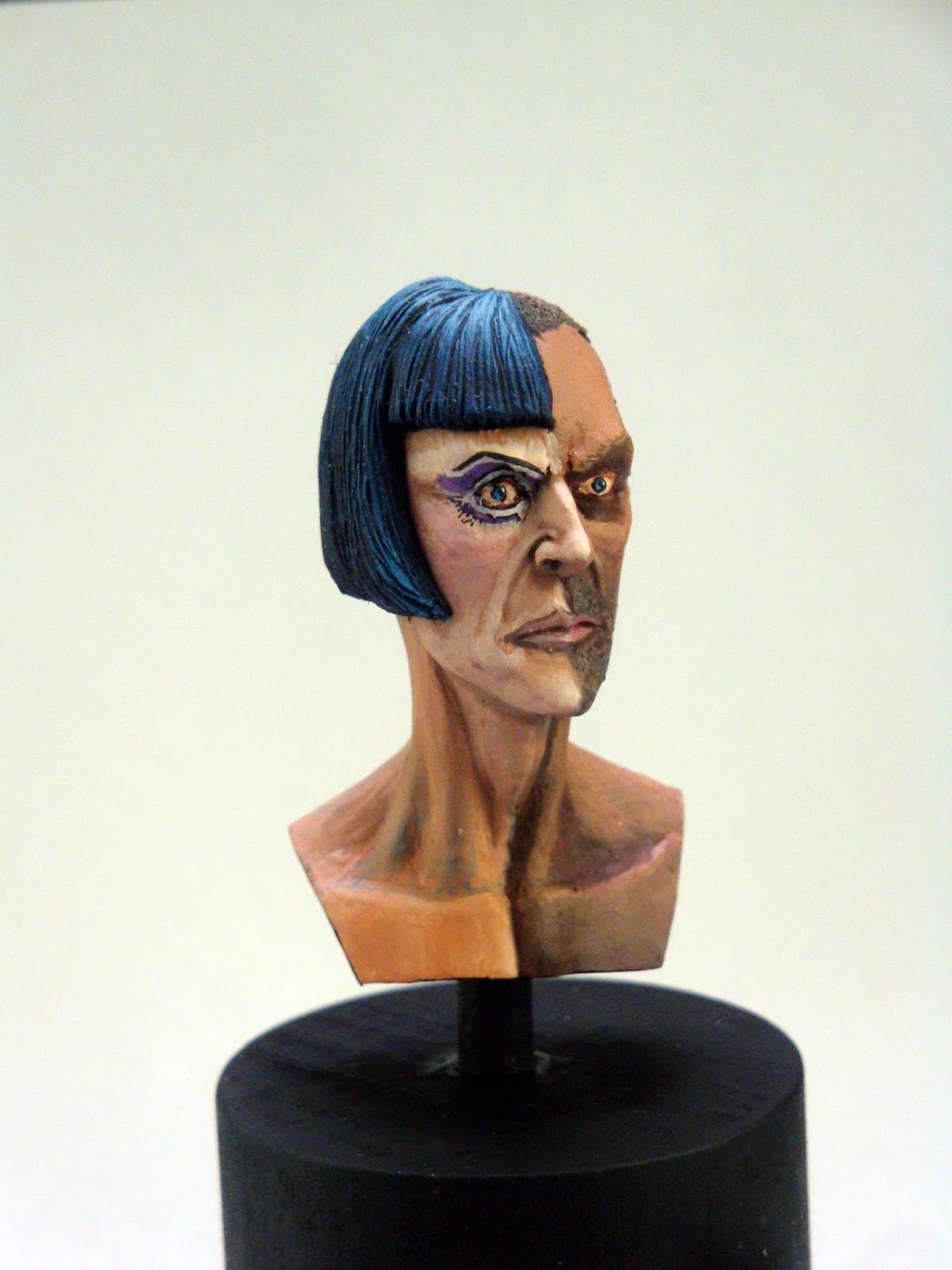 Tara Green Miniature Painting: Banshee's Anonimous Bust Contest - Final ...
