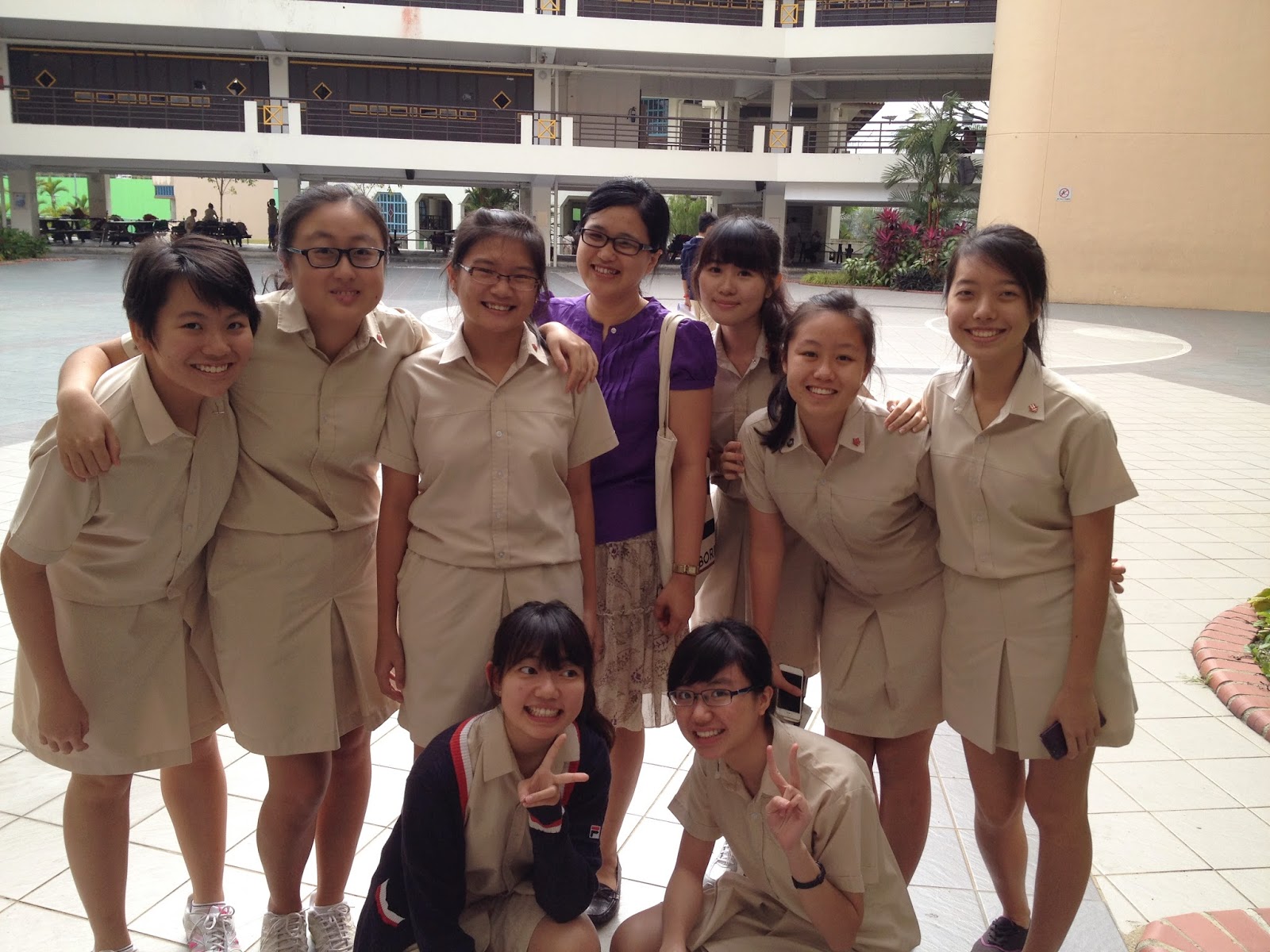 SSU Singapore School Uniforms: HCI Hwa Chong Institution (Junior College)