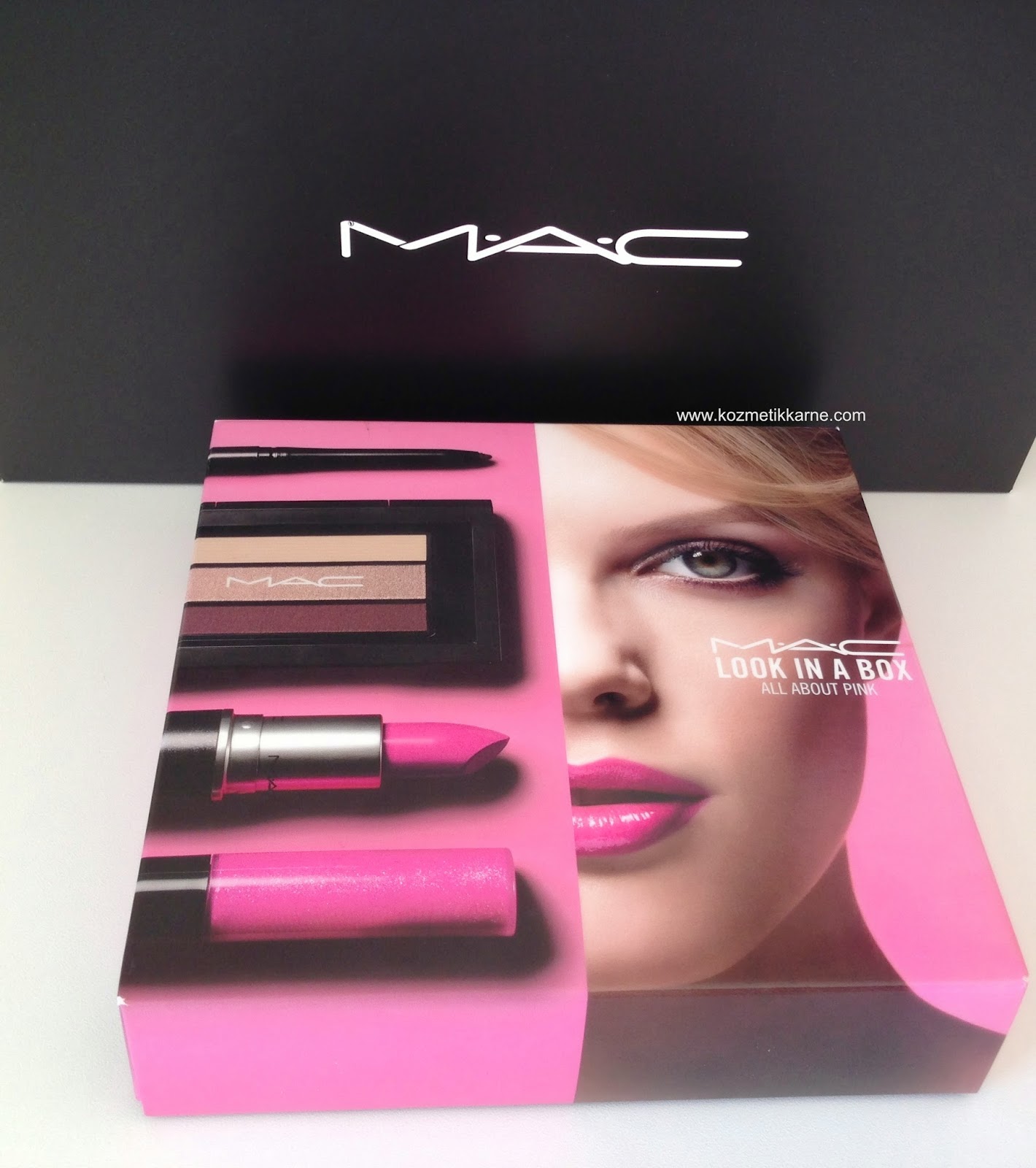 kozmetikkarne: MAC MAKYAJ SETİ LOOK IN A BOX PINK
