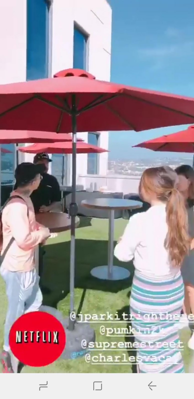 더쿠 - 재범이 락네이션 매니저랑 미국 넷플릭스 본사 방문했나봐