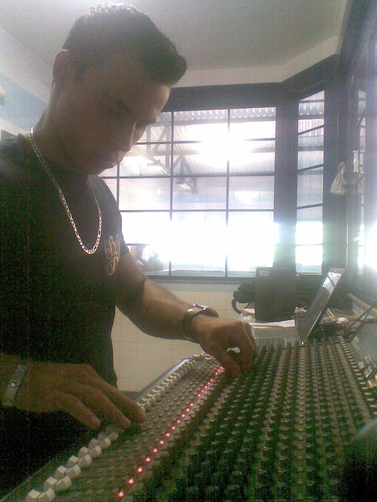 :: DJ Mateus ::: DJ Mateus