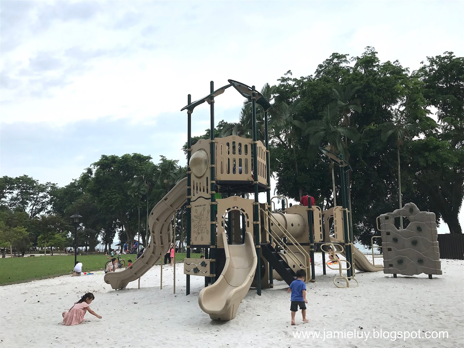 Jamie: Singapore - 100 Places With Lance - 21 to 40