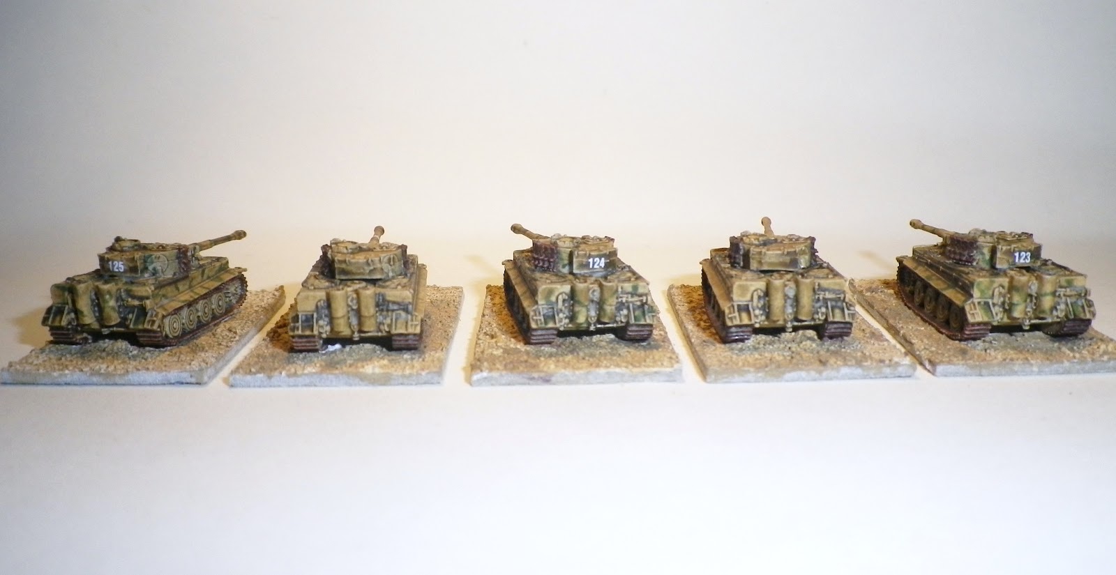 O BRIGADEIRO: WWII in 1/285 scale / 6mm