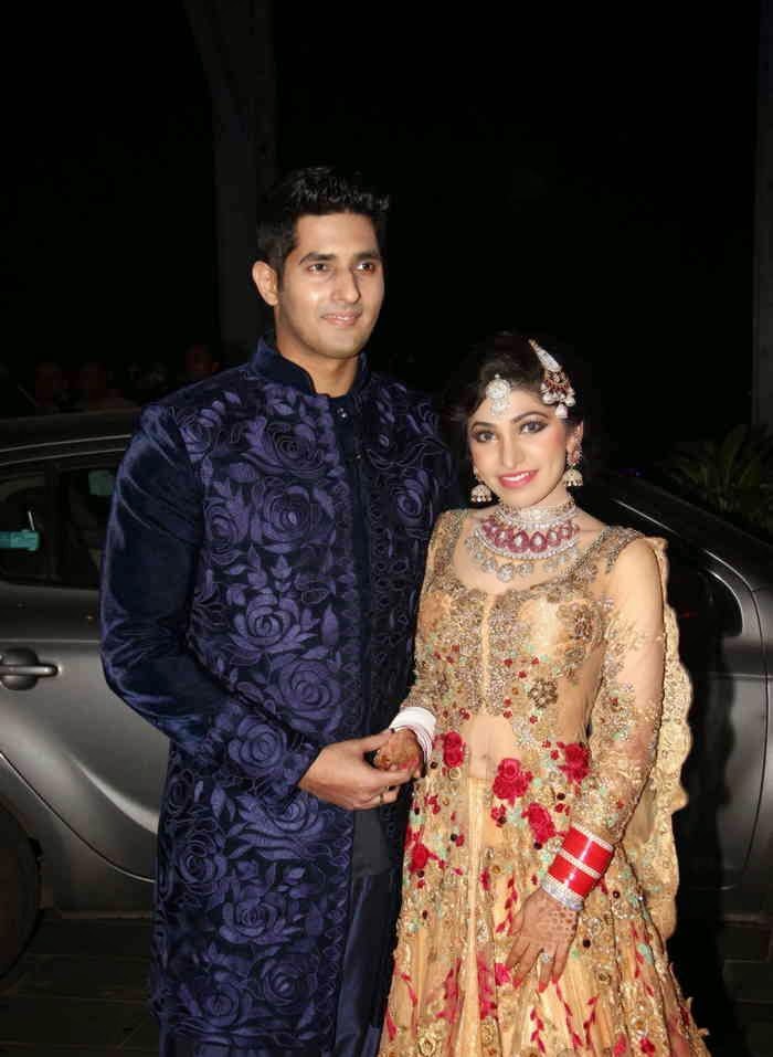 Bollywood Playback Singer Tulsi Kumar and Hitesh Ralhan's Wedding ...