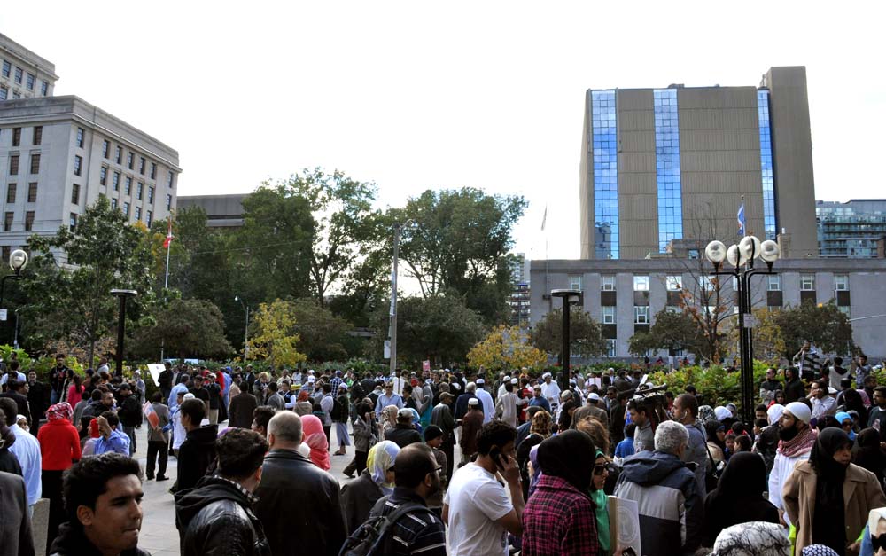 Toronto Grand Prix Tourist - A Toronto Blog: Muslim Protest at US ...