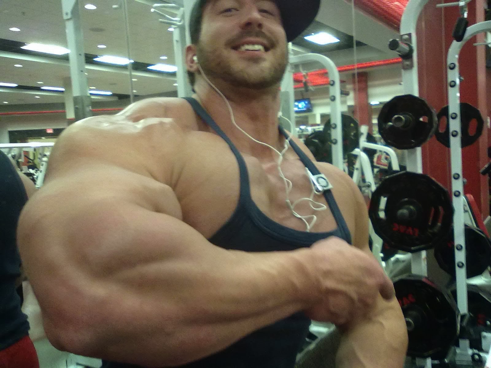 Muscle Lover: GET HUGE!