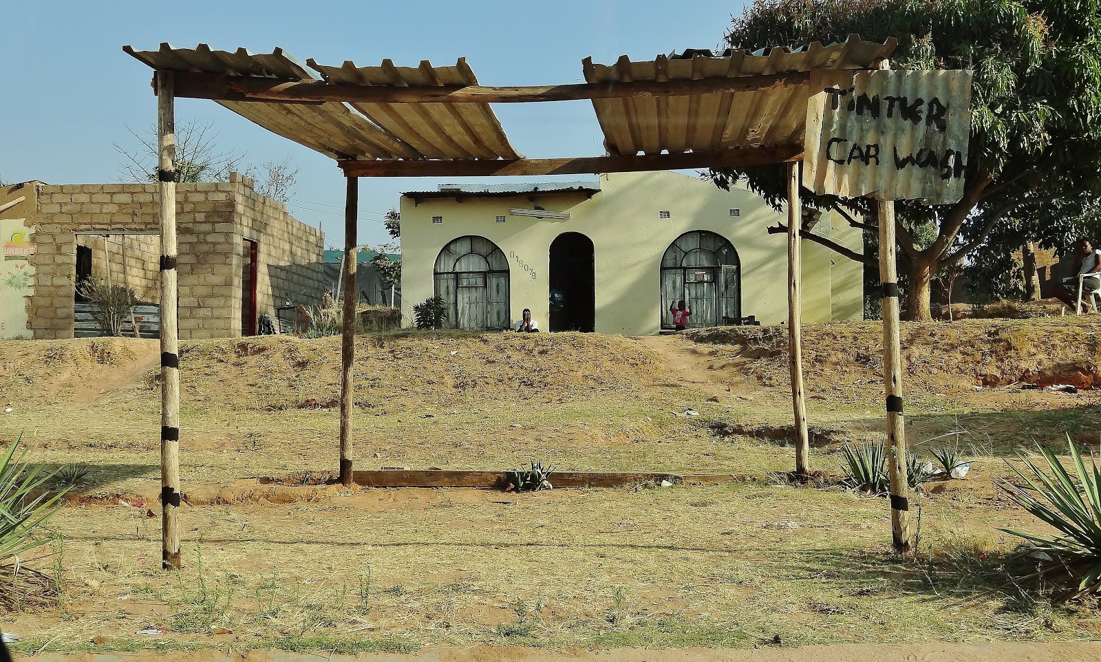 Go with Henry: Rural South Africa - Kanyamazane in Mpumalanga province