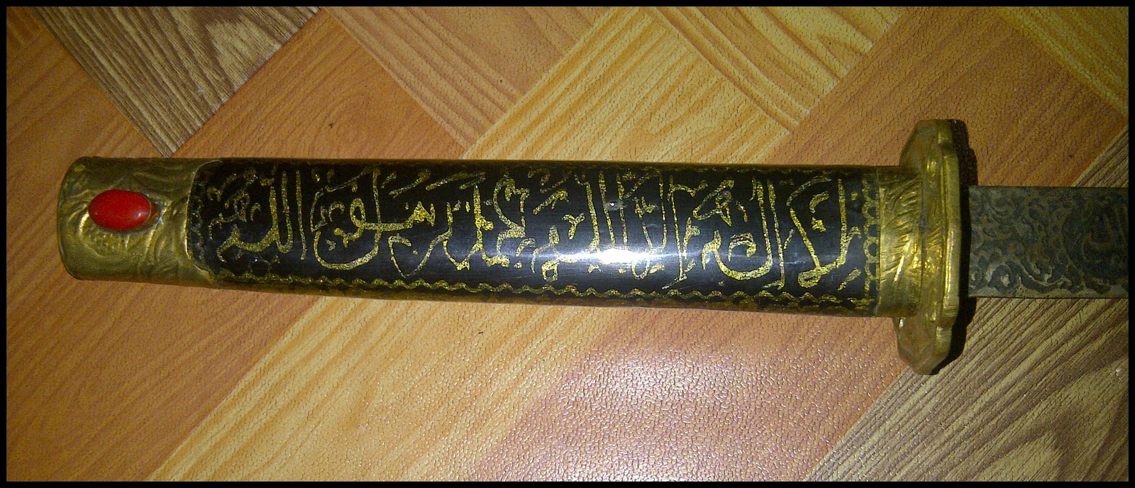 Selamat Datang di duraya.blogspot.com: Pedang Full Bertuliskan Rajahan Arab
