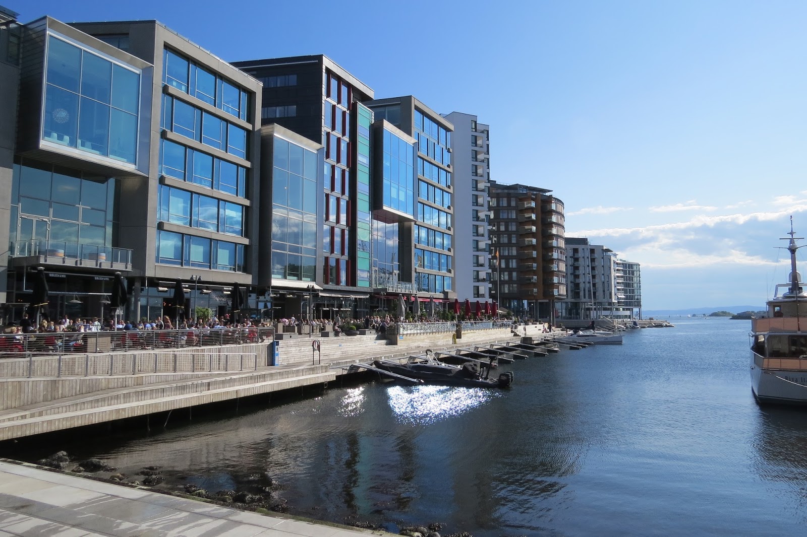 My Remodeled Life: Day 2 Oslo - Tjuvholmen