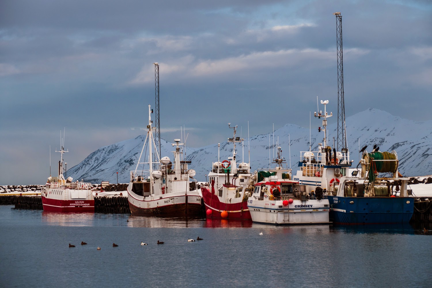 Kernowclimber at Purple Peak Adventures: A Winter Road Trip Round Iceland