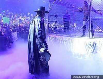 Batista vs Undertaker WWE |2011 wwe|superstars wwe|wwe photos|wwe ...