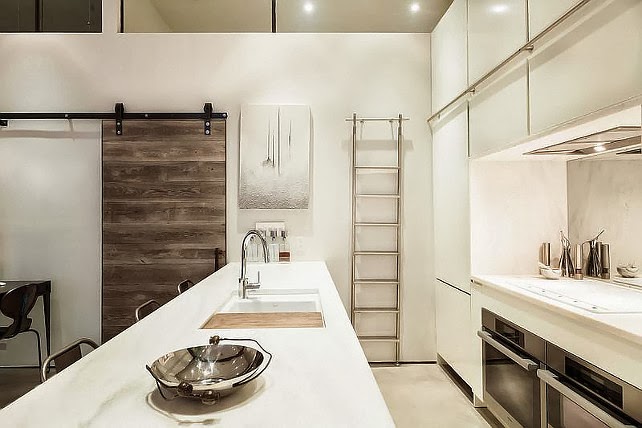 702 Hollywood: New Kitchen Elements