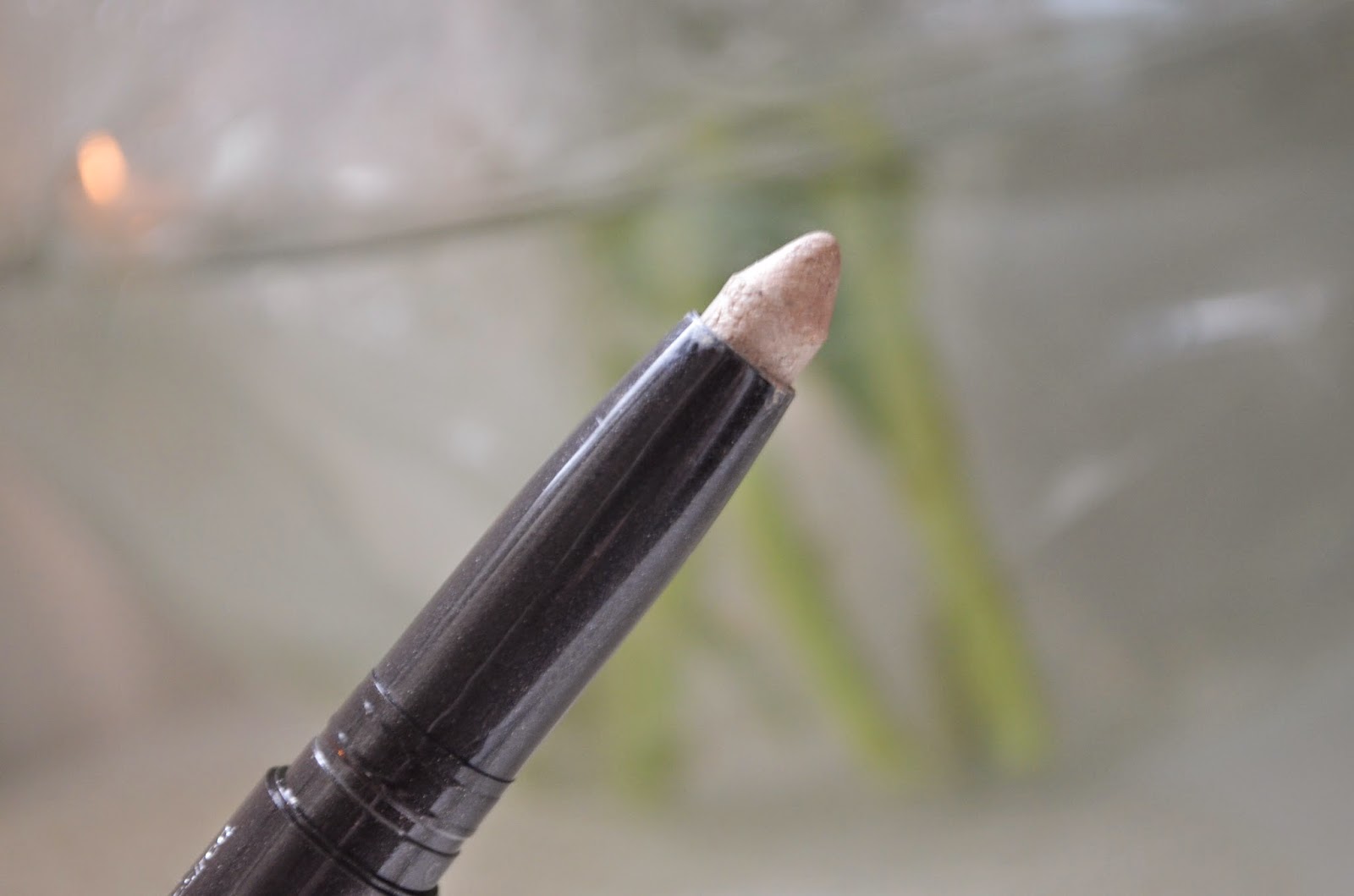 Nails and Teapots : My Top Shadow Sticks