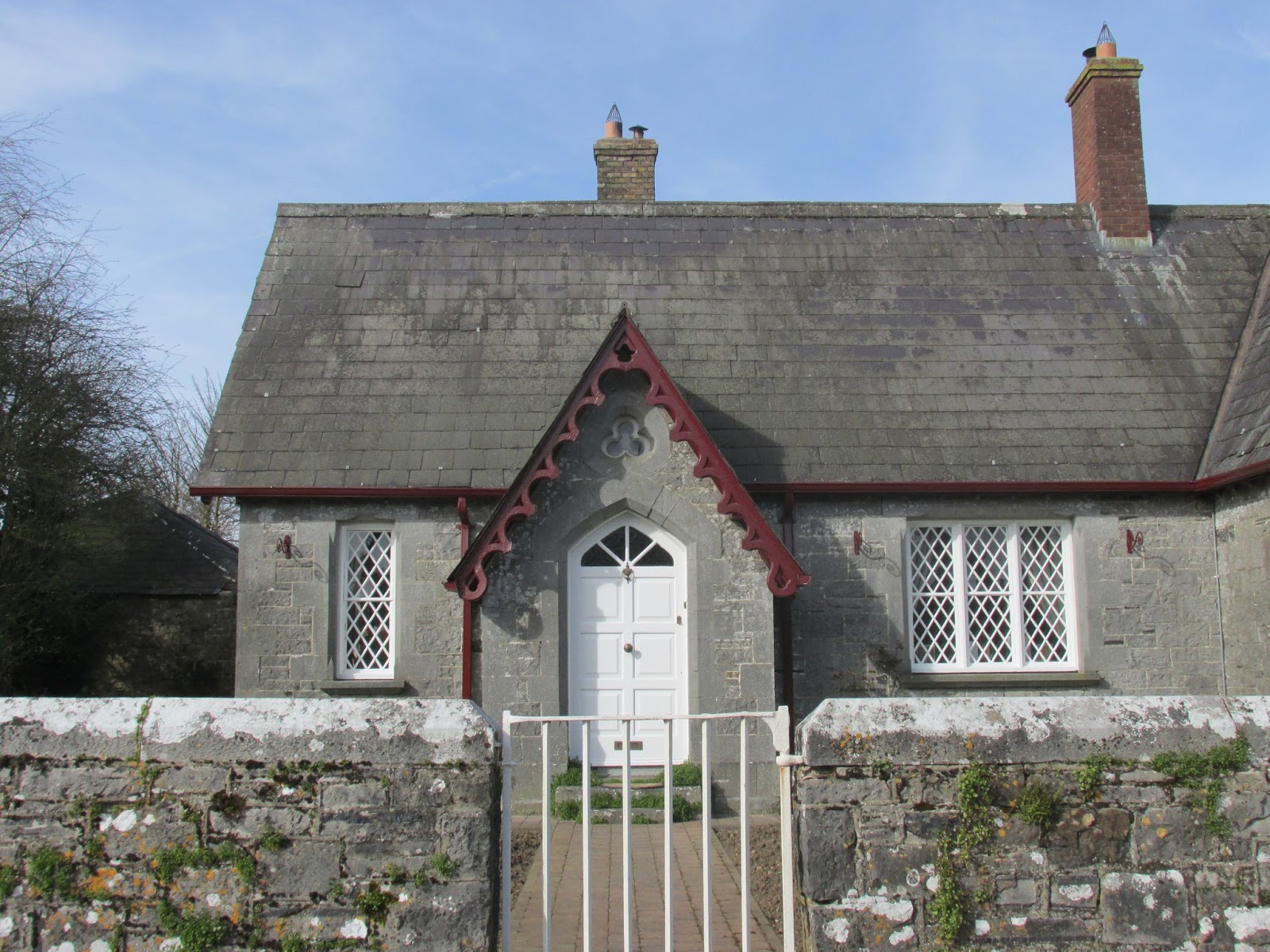 One of the Prettiest Villages in Ireland - Ardagh in County Longford ...