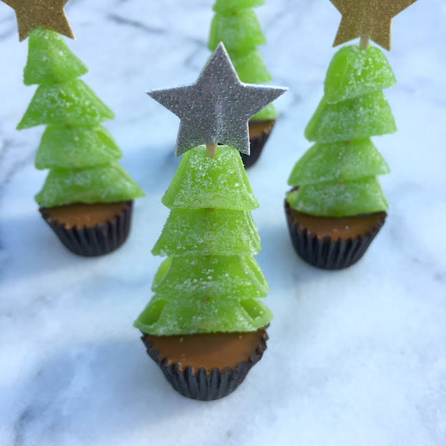 Jac o' lyn Murphy: Candy Christmas Trees