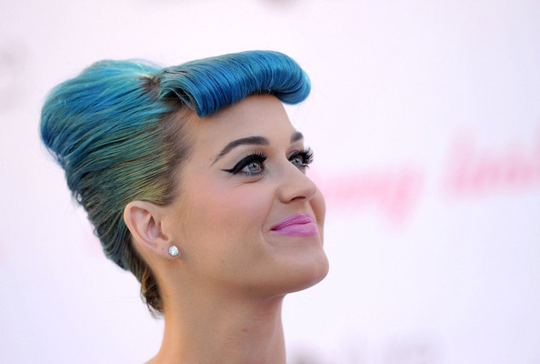 KatyPerry-Only: Katy Perry Eyelashes By Eylure