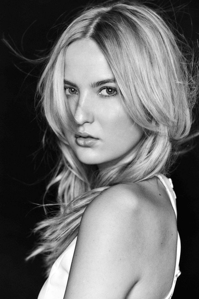 All Next Top Model: Portafolio de Laura Bleicher