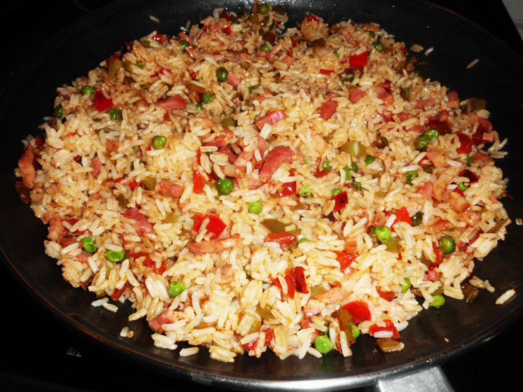 UEP!: ARROZ THAI CON PIMIENTOS Y BACON.