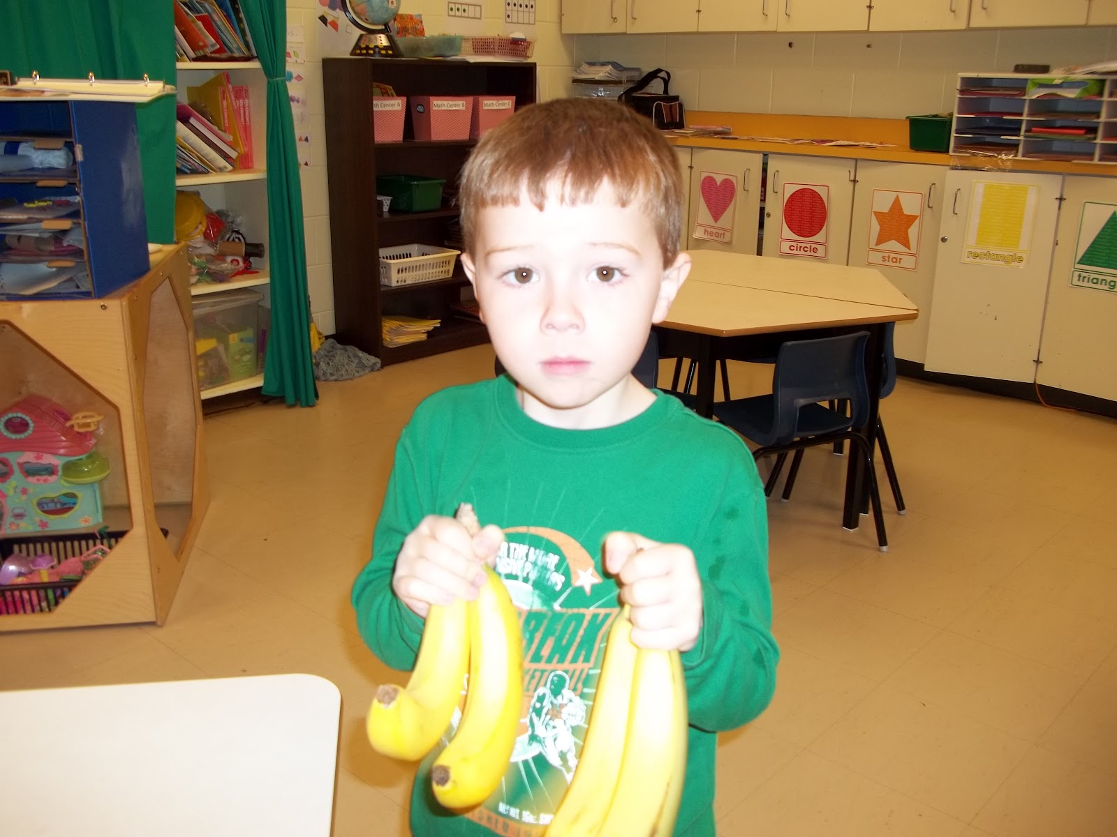 Kindergarten: FRIENDSHIP FRUIT SALAD