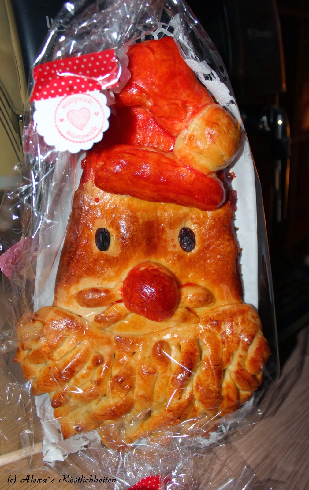 Alexa´s Köstlichkeiten: Nikolaus aus Hefeteig