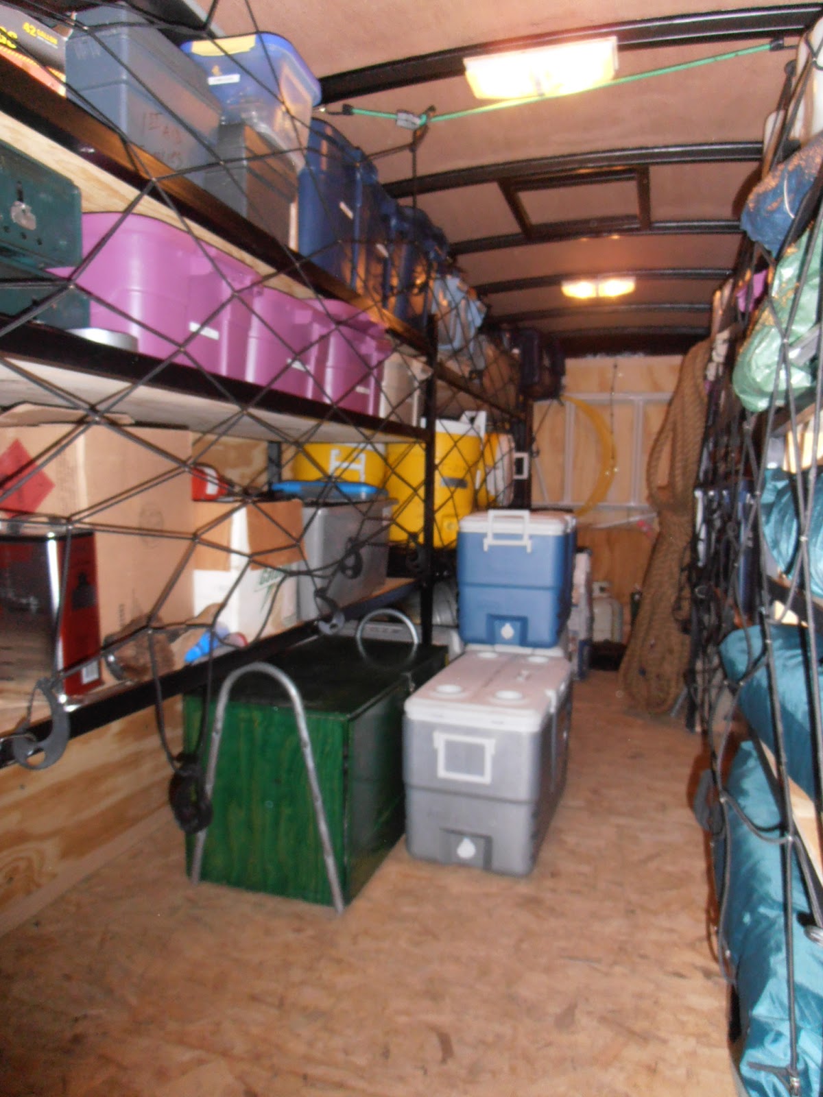 PA041120.JPG (1200×1600) | Trailer storage, Trailer organization ...
