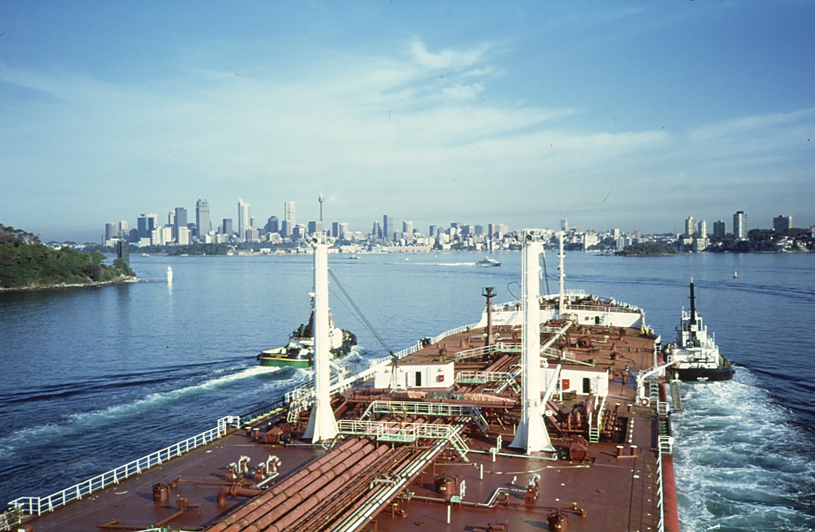 'ZIEN EN WETEN': SUNETTA.M.S. SHELL TANKERS.B.V. ( DEEL 3/3 )