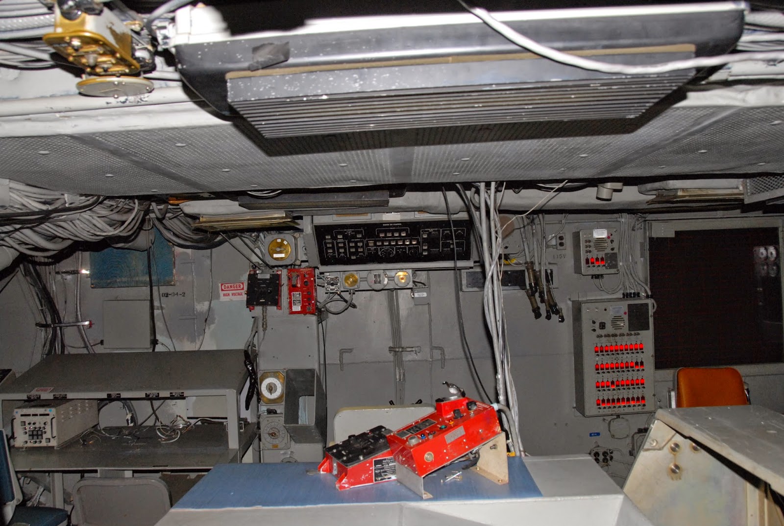 Every Blade of Grass: Battleship Iowa Superstructure and CEC Tour