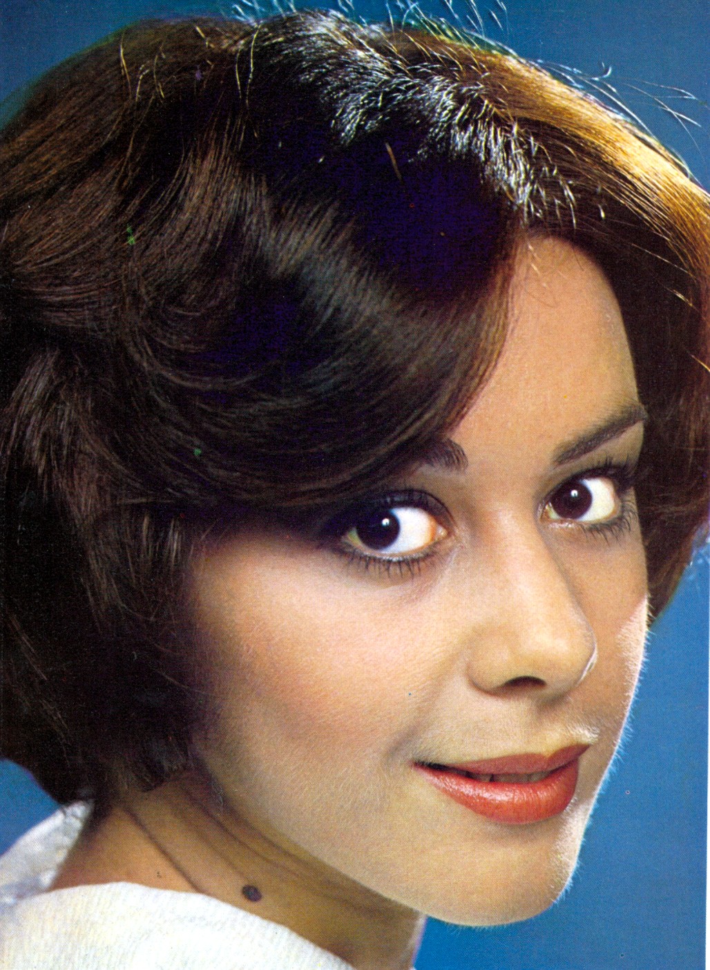 Astros em Revista: NÍVEA MARIA A DOCE MORENINHA