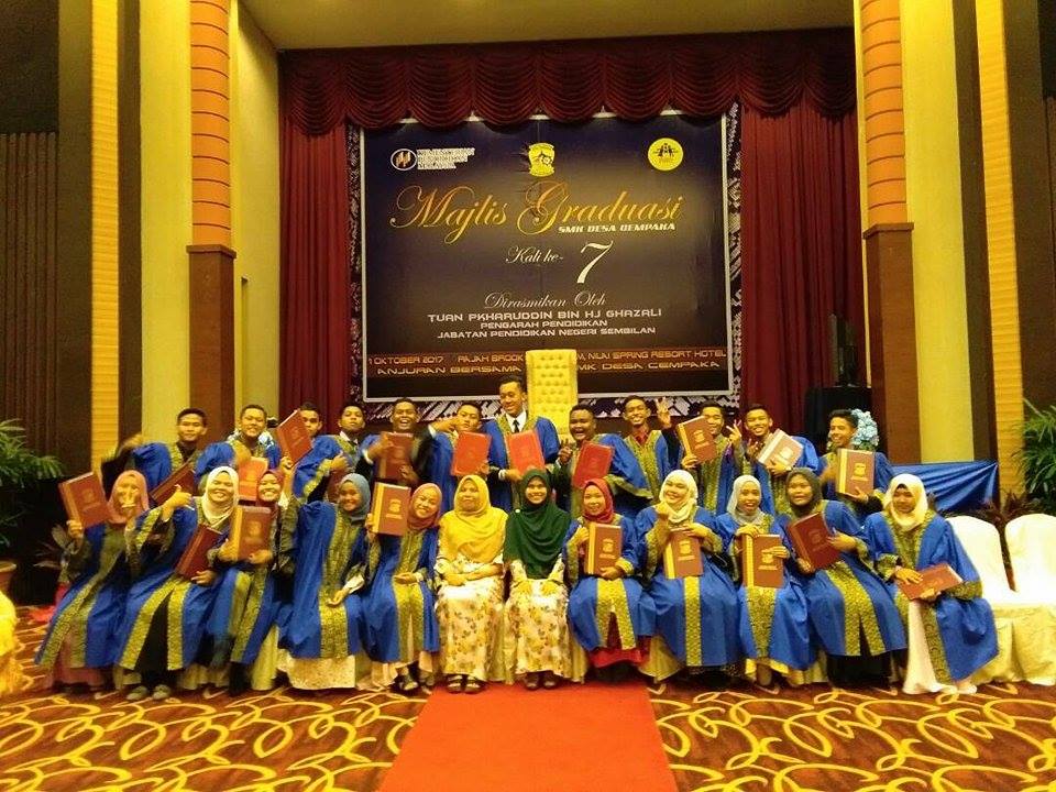 Cerita Kami...: Hari Graduasi SMKDC