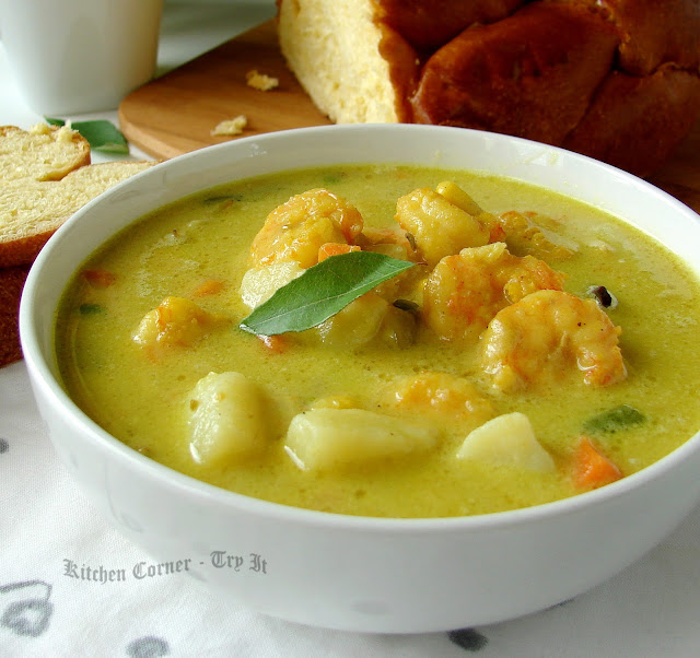 Prawns and Vegetable Stew with Coconut Milk