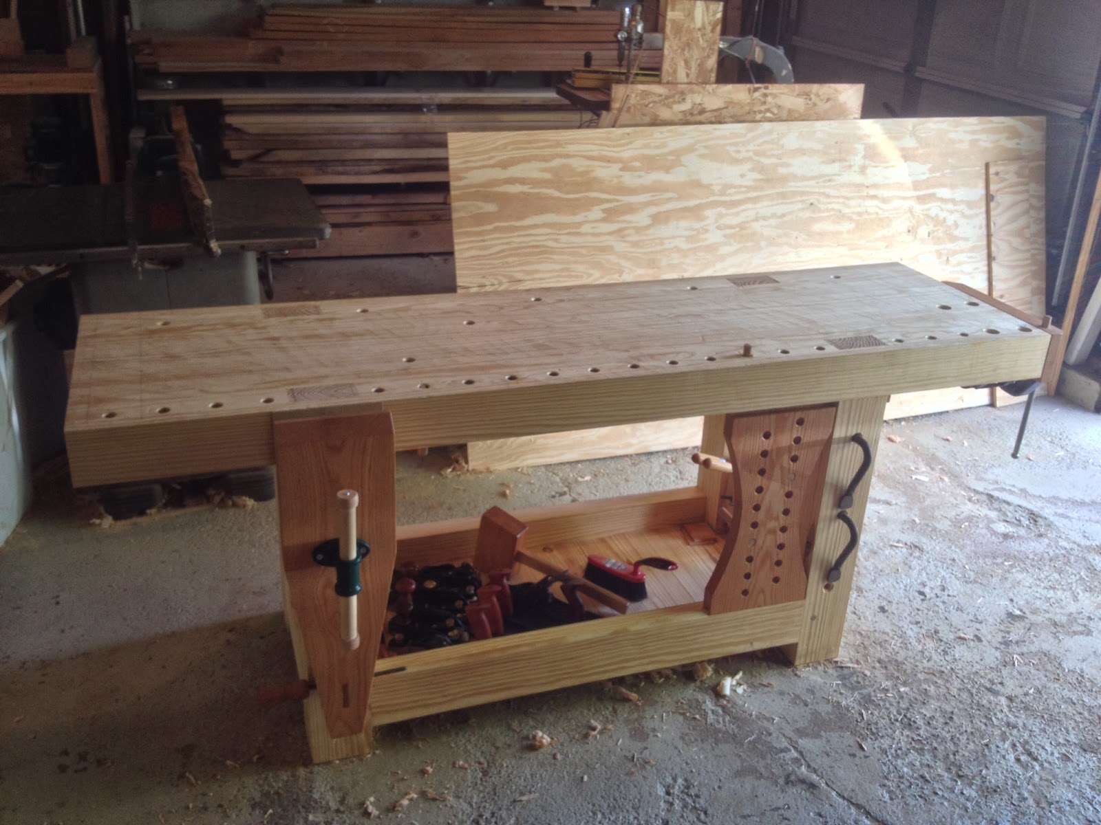 Chris' Project Page: Roubo Style Workbench - Part Eight - Done