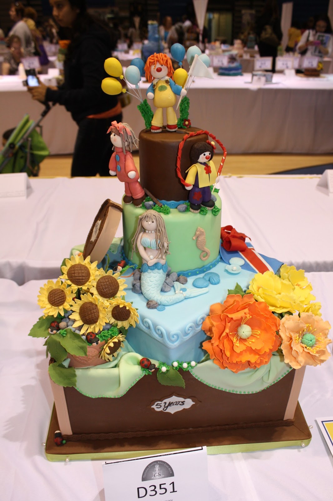 Sweet Eats Cakes: Capital Area Cake Show 2013 Divisional Cakes